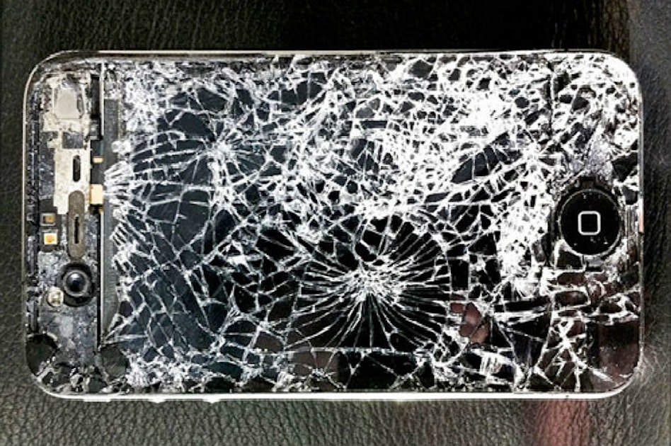 A guide to cell phone insurance | WhistleOut