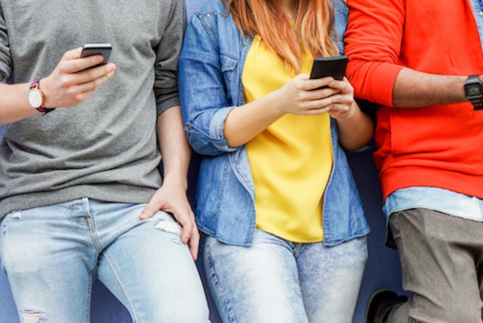 What Is Mobile Data: The complete guide to cellular data | WhistleOut