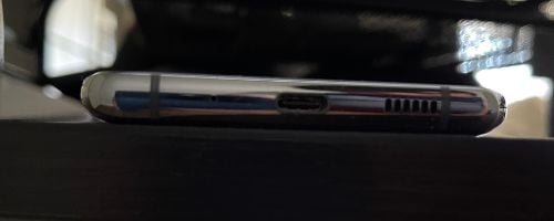 Why Won't My Phone Charge? 10 Troubleshooting Tips | WhistleOut