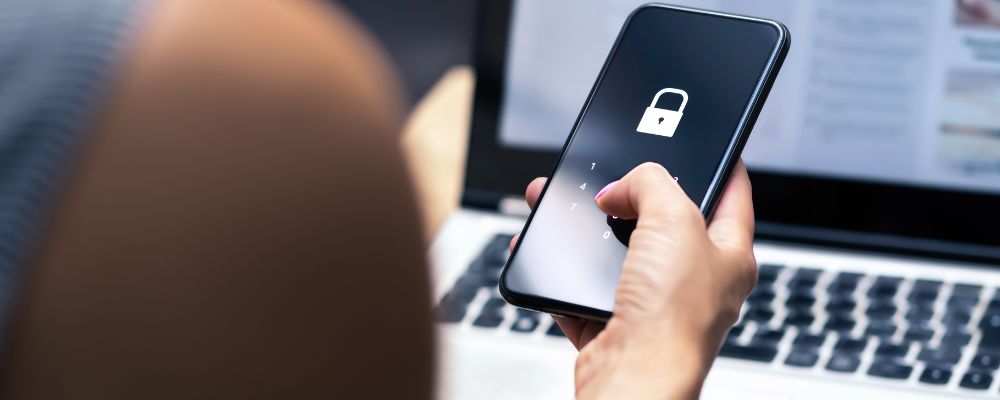 Privacy Concerns Plague Apple and Google | WhistleOut