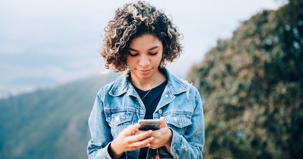 Best US Cellular Plans 2026 | WhistleOut