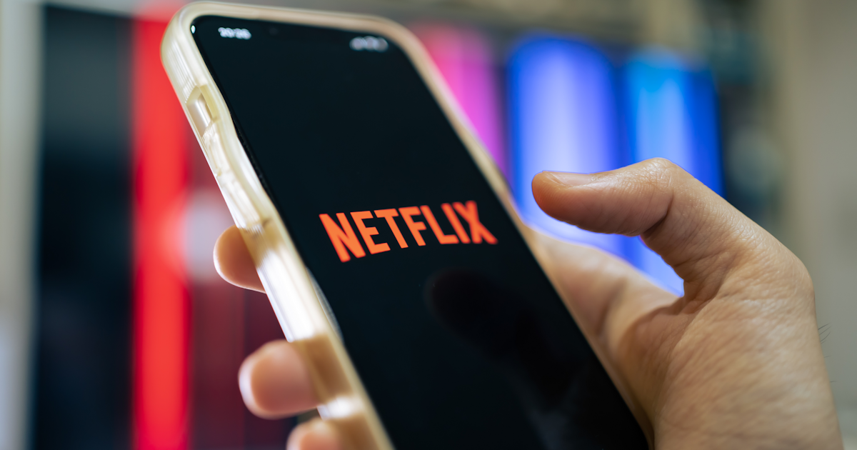 How to Get Around Netflix's Password-Sharing Ban (Yes, There Is a Way ...